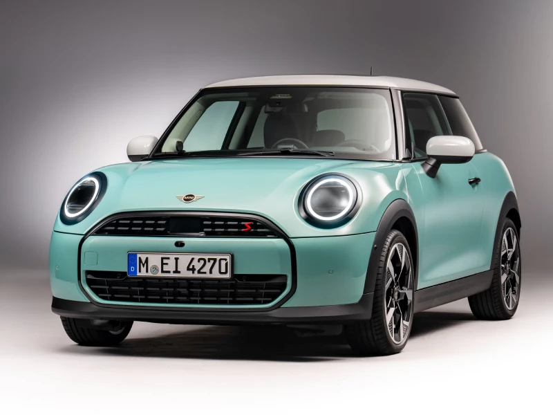 CECCATO MOTORS Concessionaria BMW Maserati Mini BMW Motorrad Toyota ...